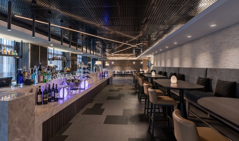 Seda Vertis North, Quezon City - Compare Deals