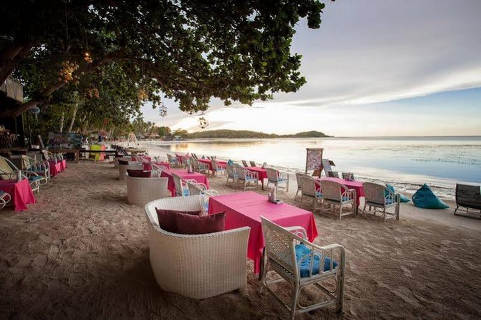Tango Beach Resort, Bo Phut - Compare Deals