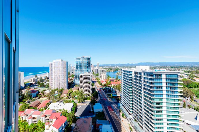 Q1 Resort and Spa, Gold Coast - Compare Deals