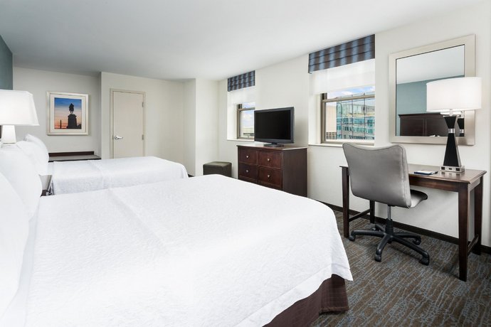 Hampton Inn - Washington DC/White House, Washington D.C. - Compare Deals