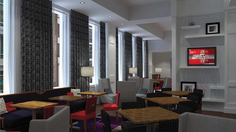 Hampton Inn - Washington DC/White House, Washington D.C. - Compare Deals