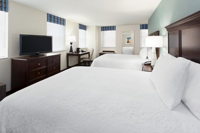 Hampton Inn - Washington DC/White House, Washington D.C. - Compare Deals