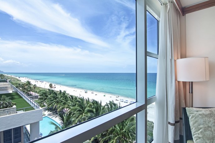 Carillon Miami Wellness Resort, Miami Beach - Compare Deals
