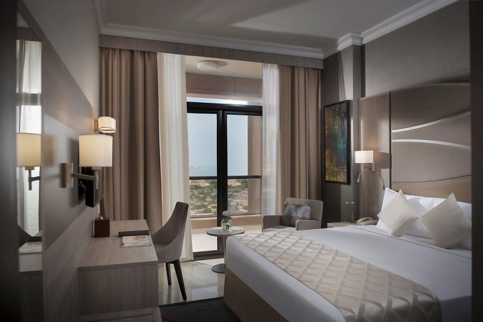 Two Seasons Hotel & Apartments, Dubai - Compare Deals