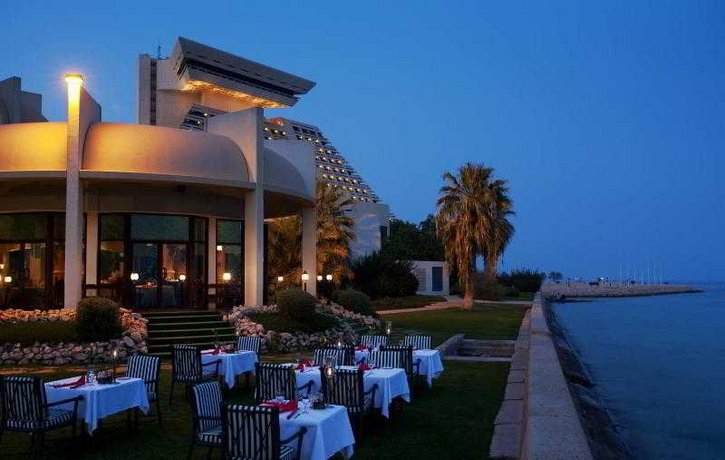 Sheraton Grand Doha Resort & Convention Hotel,Doha:Photos,Reviews,Deals