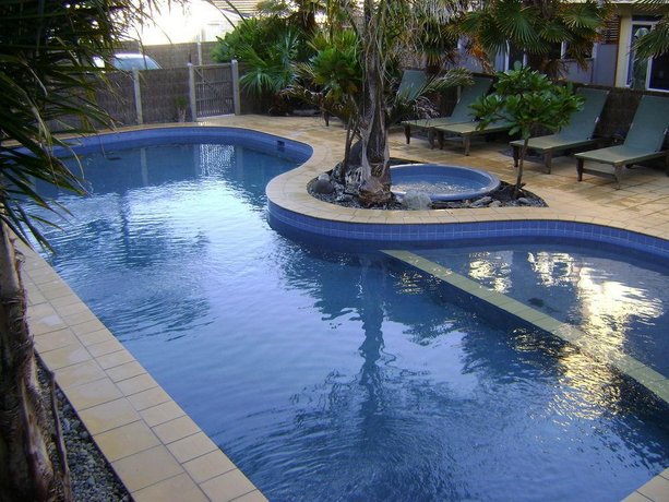 Raumati Sands Resort,Kapiti Island:Photos,Reviews,Deals