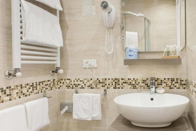 Domus Trevi, Rome - Compare Deals