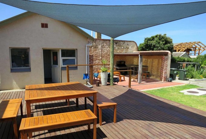 Port Elliot Beach House YHA,Fleurieu Peninsula:Photos,Reviews,Deals