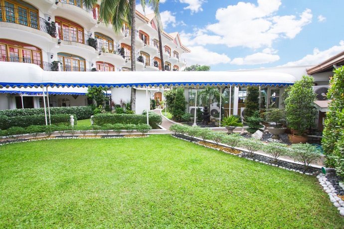 Clarkton Hotel, Angeles City - Compare Deals