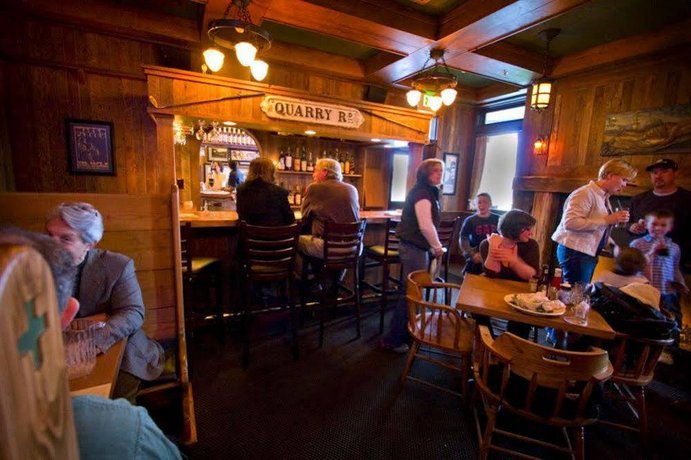 McMenamins Gearhart Hotel,Cannon Beach:Photos,Reviews,Deals