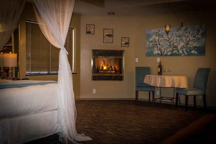 Postmarc Hotel and Spa Suites,Lake Tahoe:Photos,Reviews,Deals