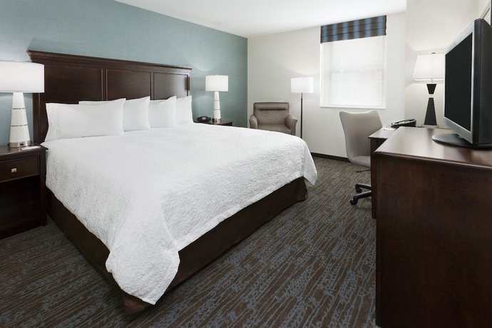 Hampton Inn - Washington DC/White House, Washington D.C. - Compare Deals