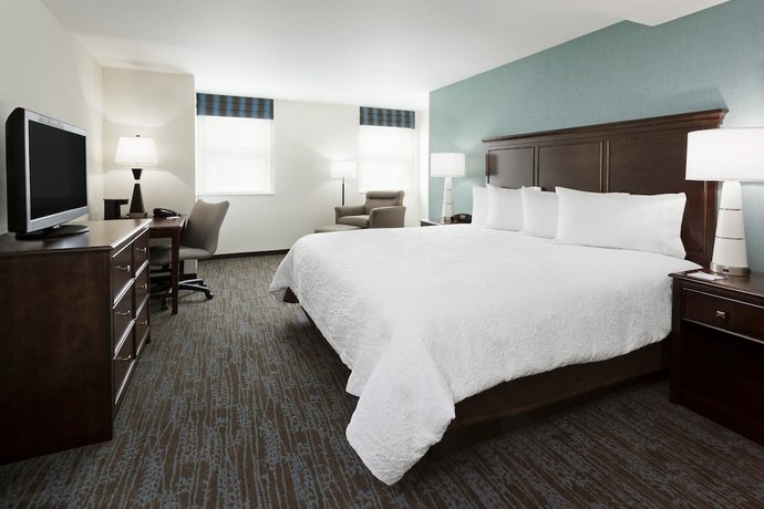 Hampton Inn - Washington DC/White House, Washington D.C. - Compare Deals