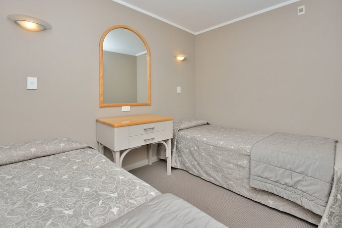 Shoreline Motel,Napier-Hawkes Bay:Photos,Reviews,Deals