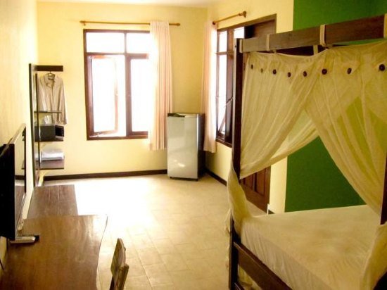 Tiga Lima Homestay,Yogyakarta:Photos,Reviews,Deals