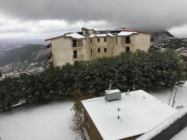 Ehden Country Club - Compare Deals