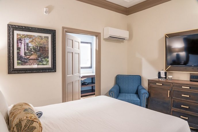 Andrew Pinckney Inn, Charleston - Compare Deals