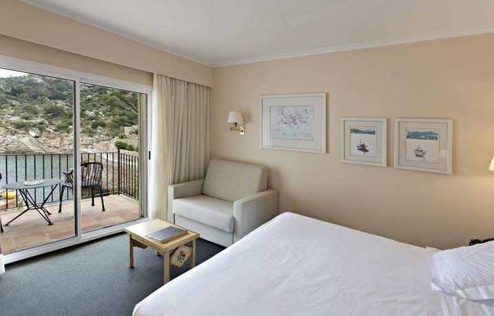Hotel Aigua Blava, Begur - Compare Deals