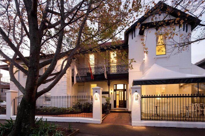 The Hughenden Boutique Hotel, Sydney - Compare Deals