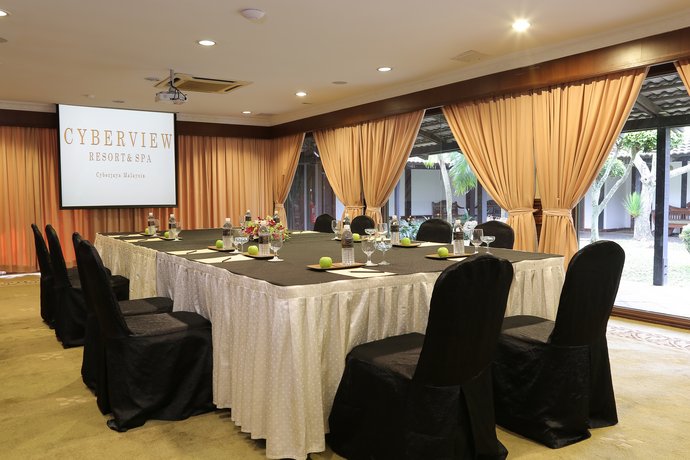 Cyberview Resort And Spa Putrajaya Compare Deals