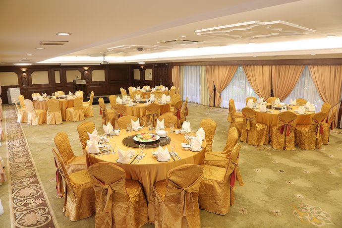 Cyberview Resort & Spa, Putrajaya - Compare Deals