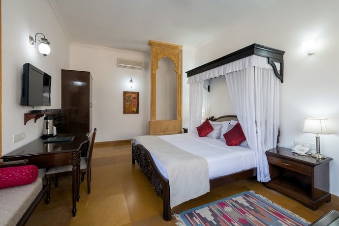 Hotel Rang Mahal,Jaisalmer:Photos,Reviews,Deals