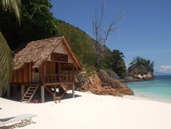 Alang's Rawa,Mersing:Photos,Reviews,Deals